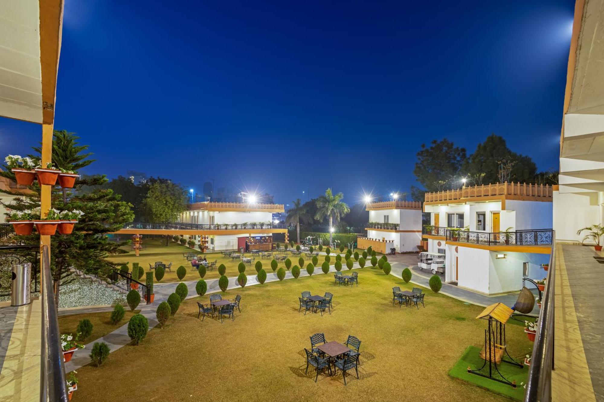 AAPNO GHAR RESORT | ⋆⋆⋆⋆ | GURGAON, INDIA | SEASON DEALS FROM $47